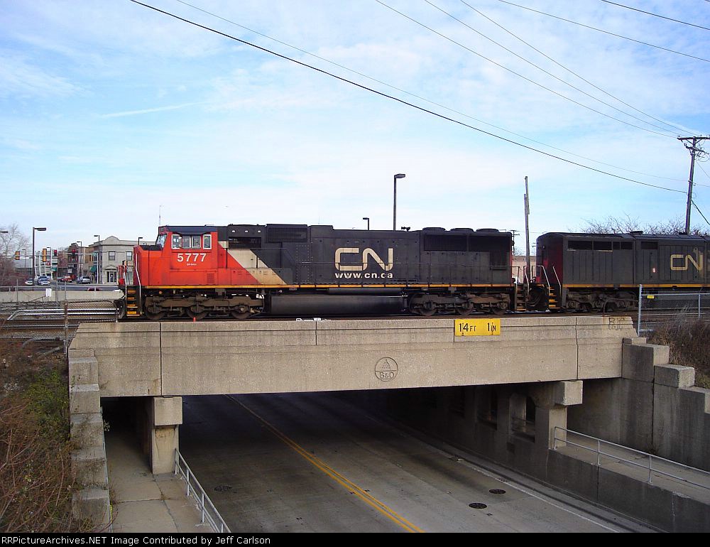 CN 5777 on the B&OCT